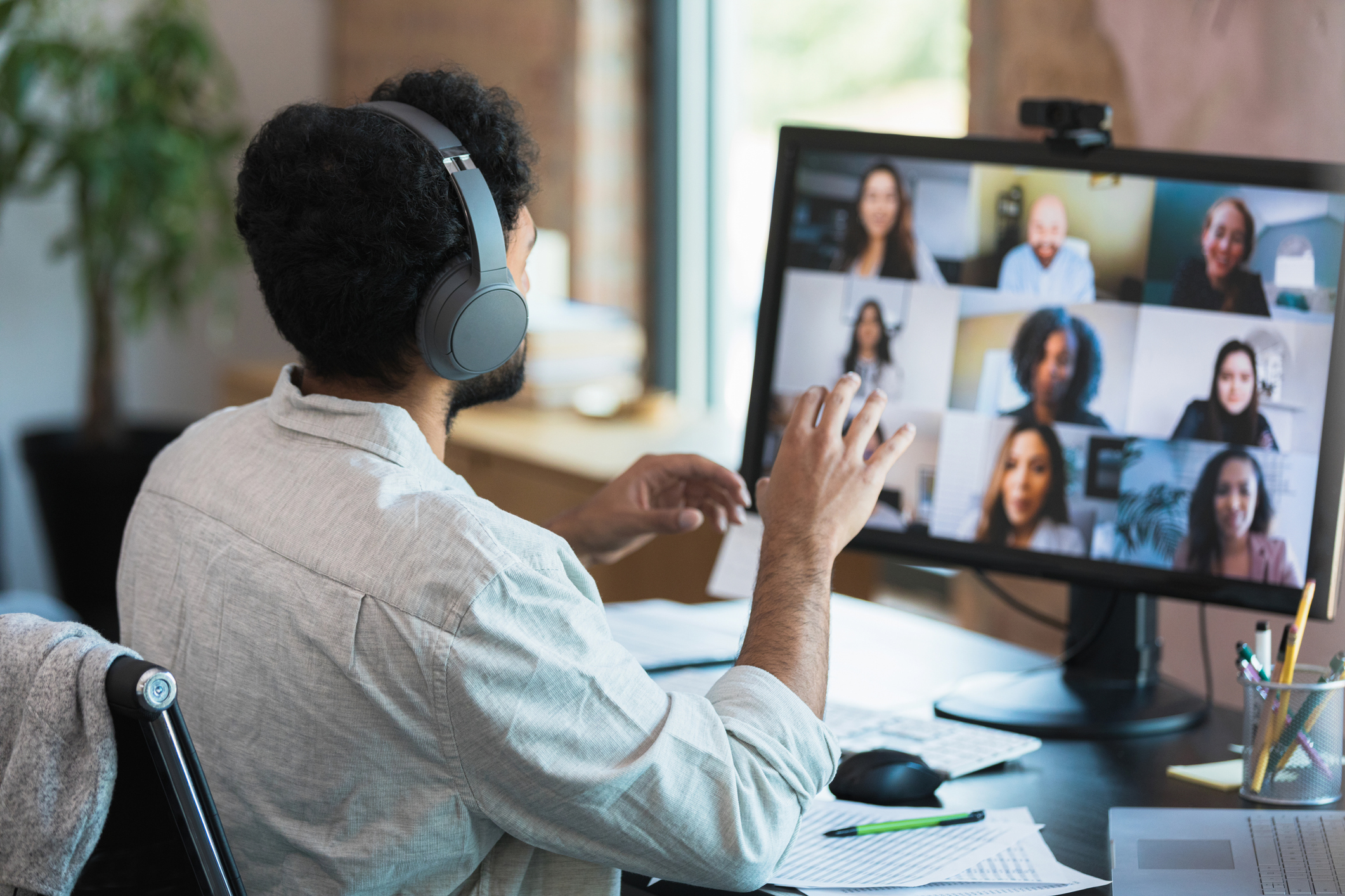 How to win sales using online technology